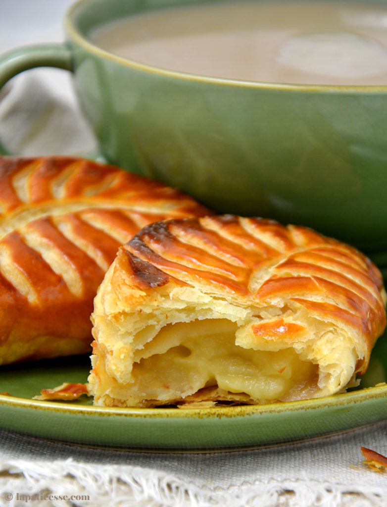 »Chaussons aux pommes« Französische Apfeltaschen - La Pâticesse - Der ...